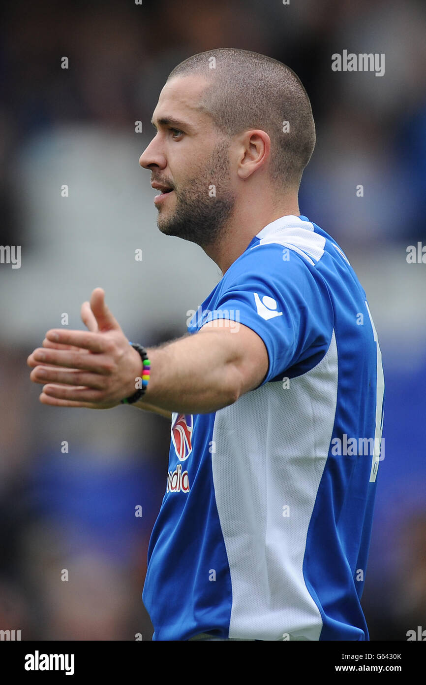 Singer Shane Ward during the HelpHarryHelpOthers charity football match ...