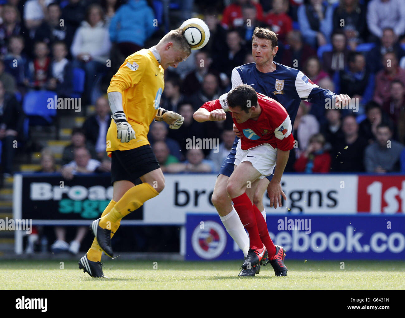 Soccer British Army Fa Legends High Resolution Stock Photography and ...