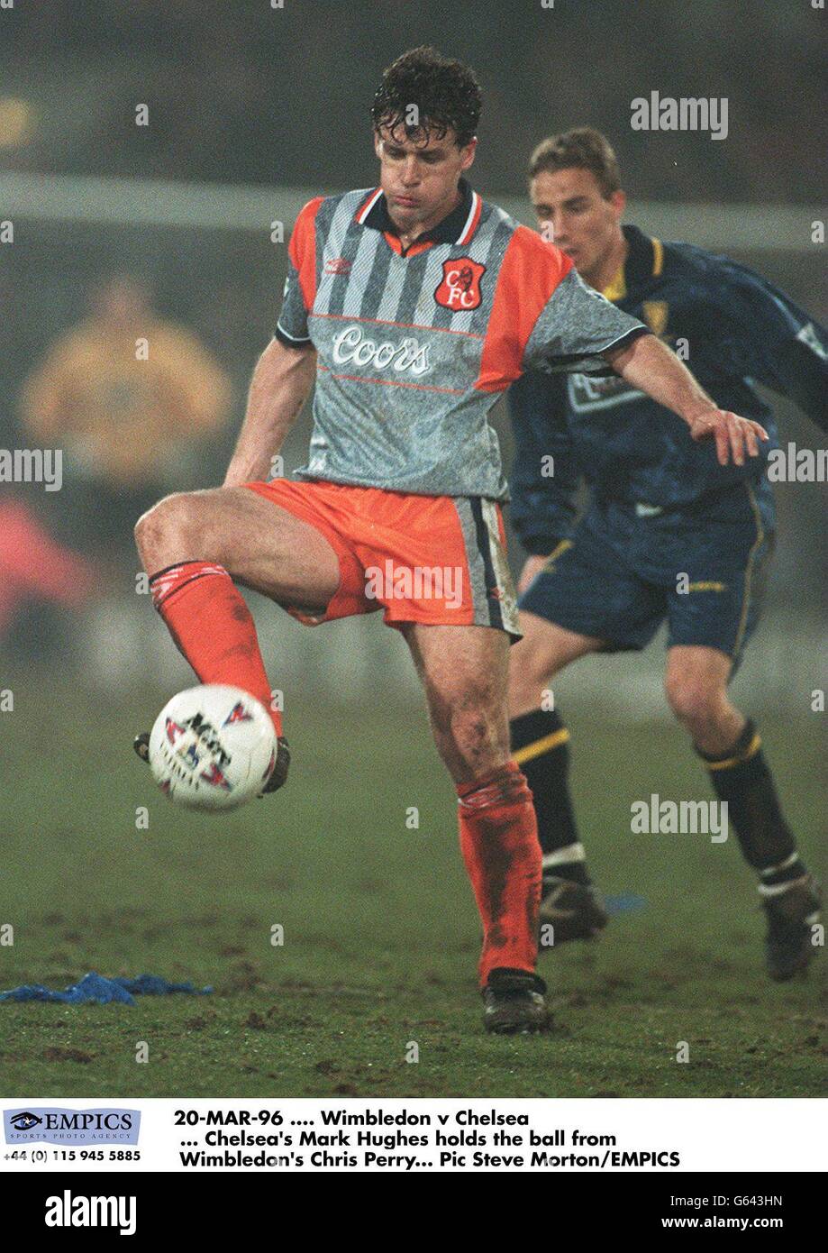 Soccer wimbledon chris perry hi-res stock photography and images - Alamy