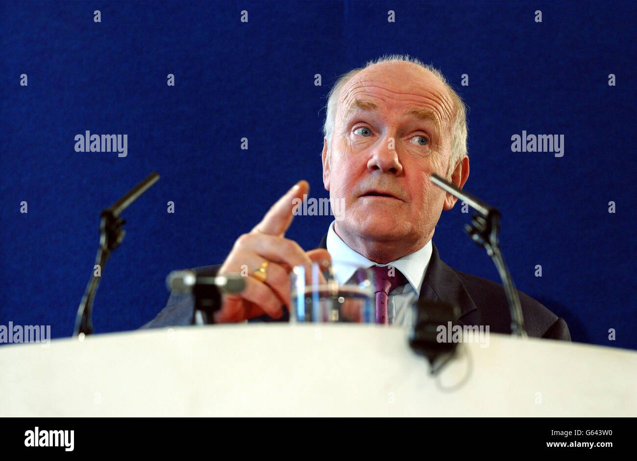 Dr john reid at downing street hi-res stock photography and images - Alamy