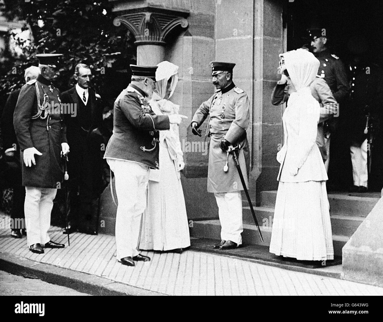 King Edward VII and the German Emperor Stock Photo - Alamy