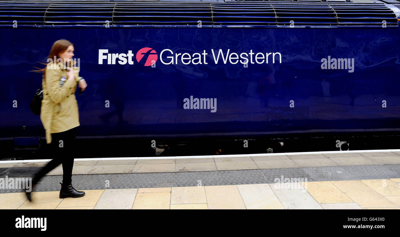 Logo on a train at paddington station hi-res stock photography and ...