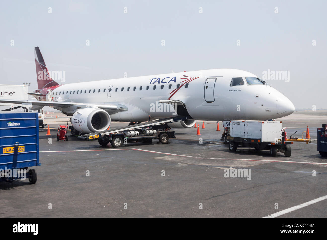 Airport in peru hi-res stock photography and images - Alamy