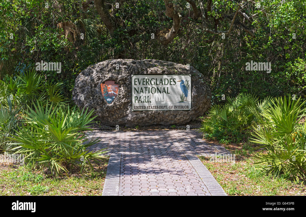 Everglades national park sign florida hi-res stock photography and ...