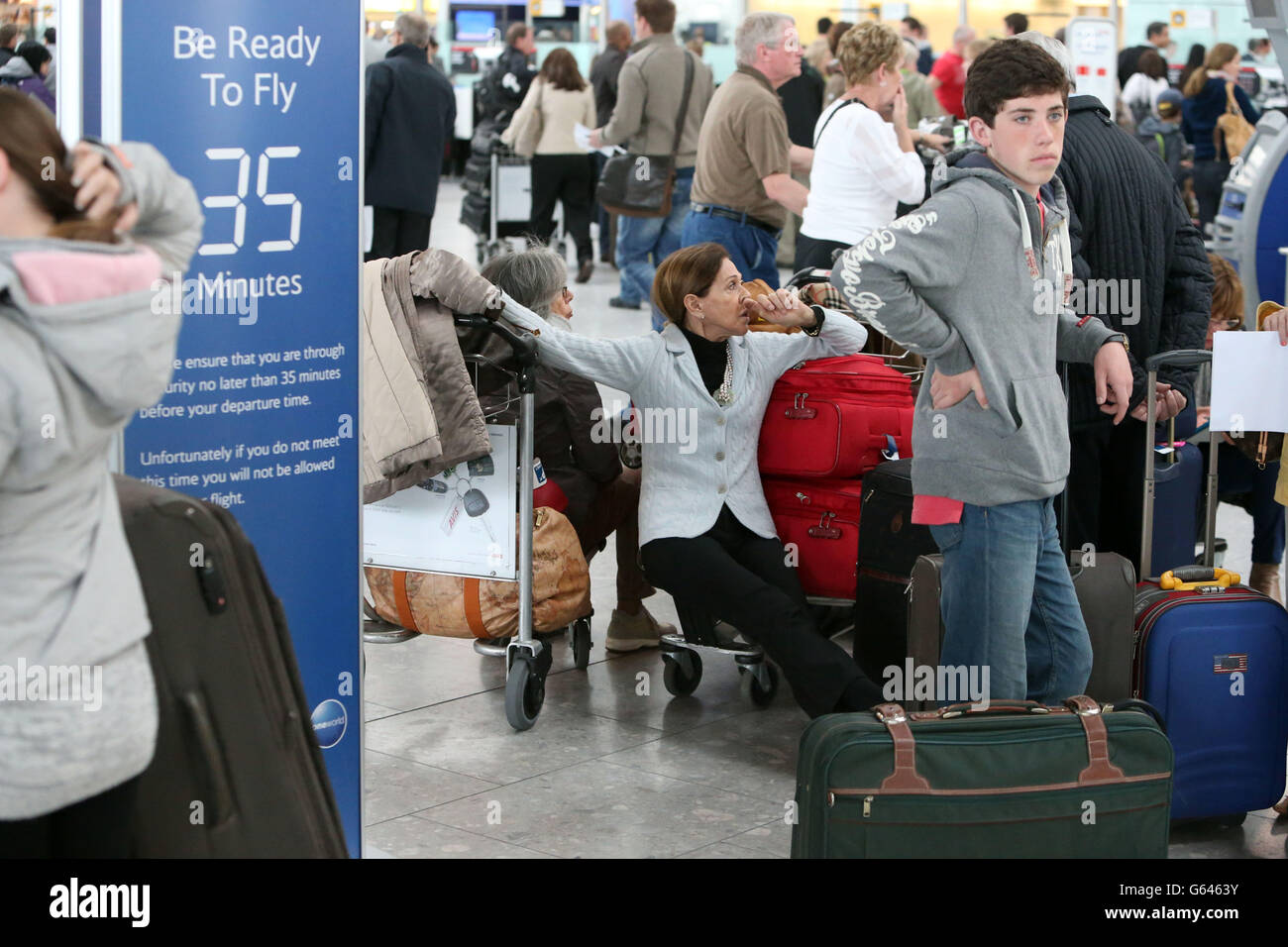 BA plane makes emergency landing Stock Photo - Alamy