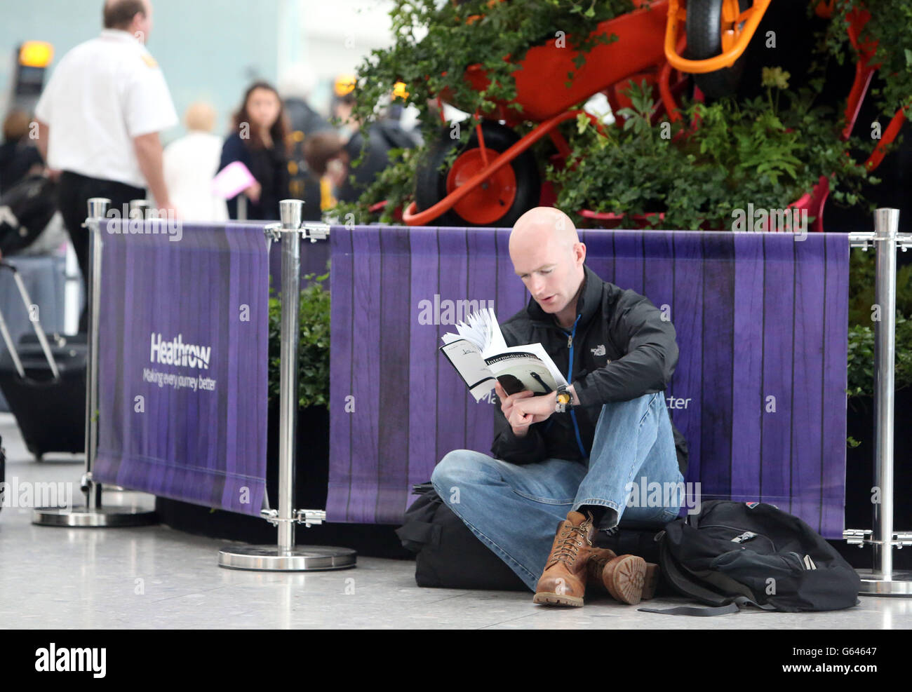 Ba Plane Makes Emergency Landing High Resolution Stock Photography and ...