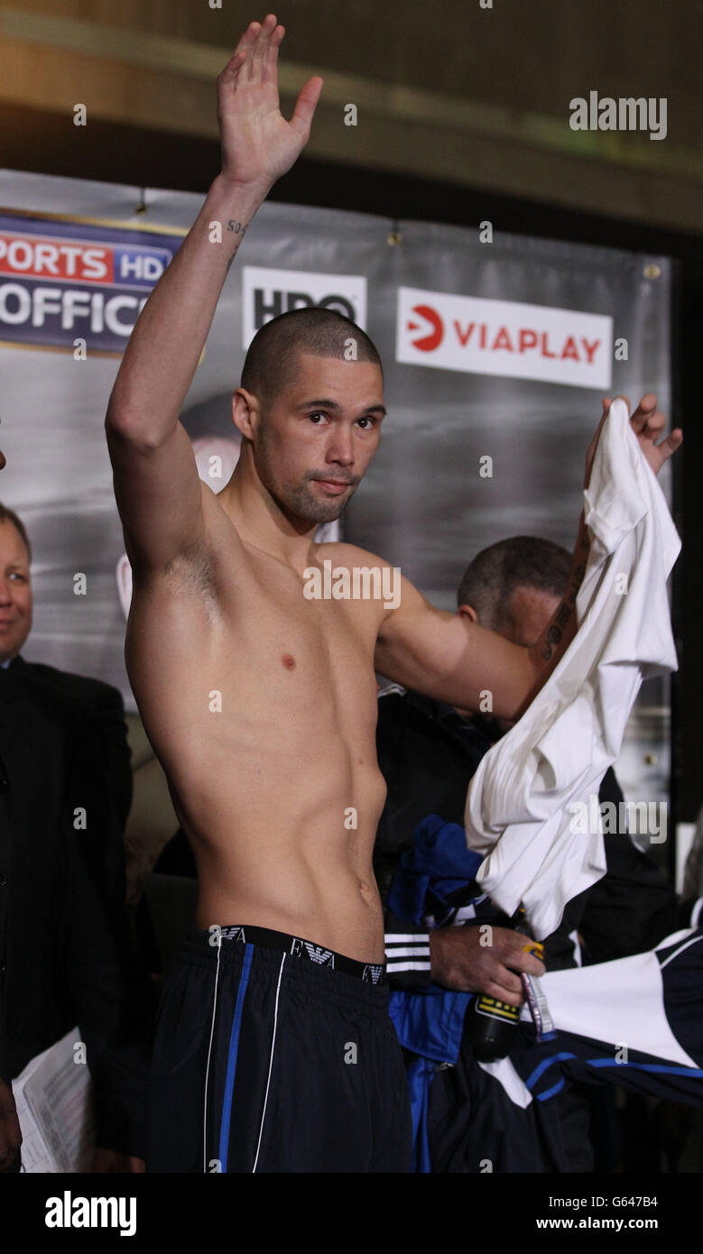 Heavyweight Boxer Weigh In High Resolution Stock Photography and Images ...