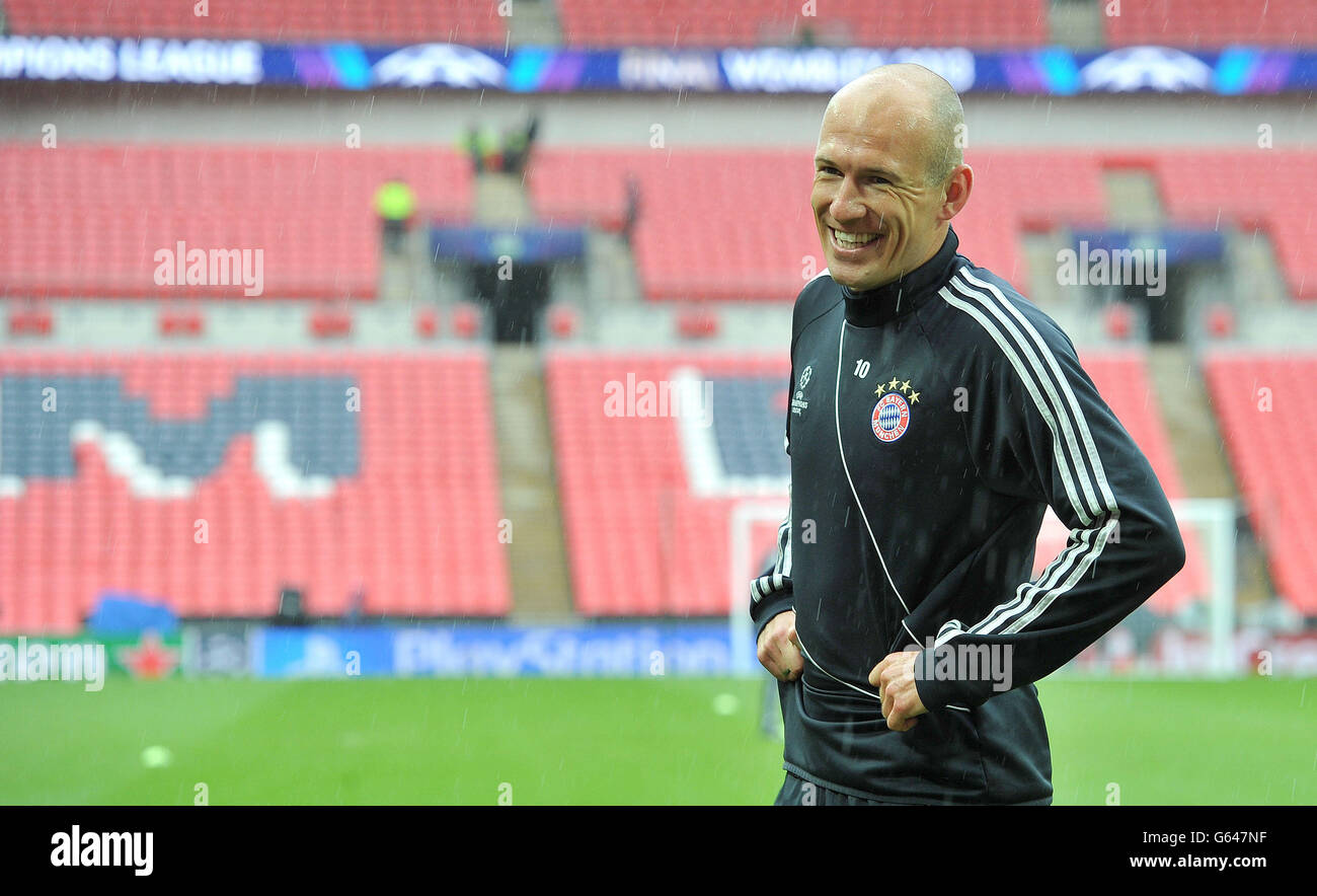 Bayern munich during a training session at wembley stadium hi-res stock ...