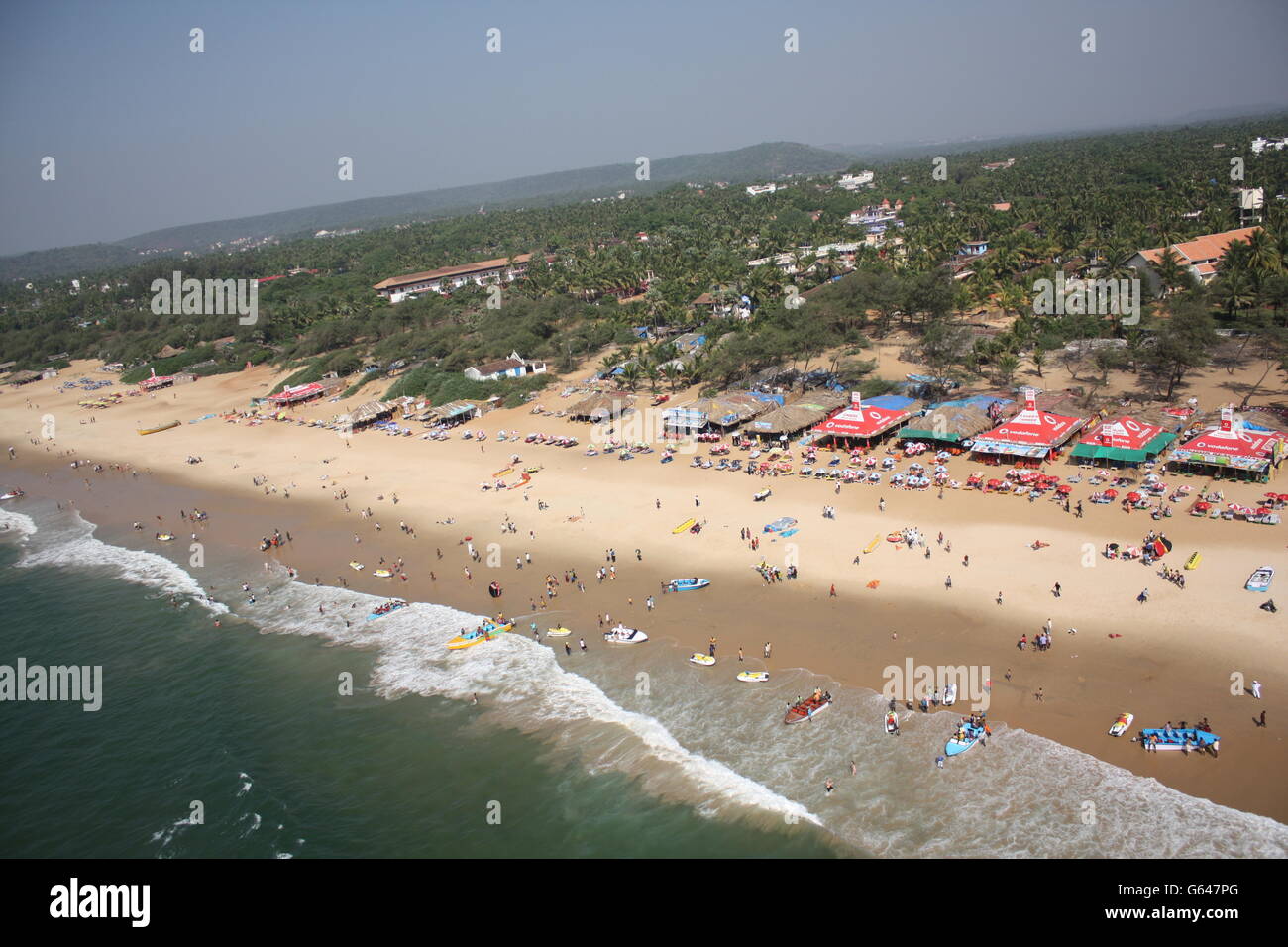 A birdseye aerial view of a beach in Goa, India Stock Photo - Alamy