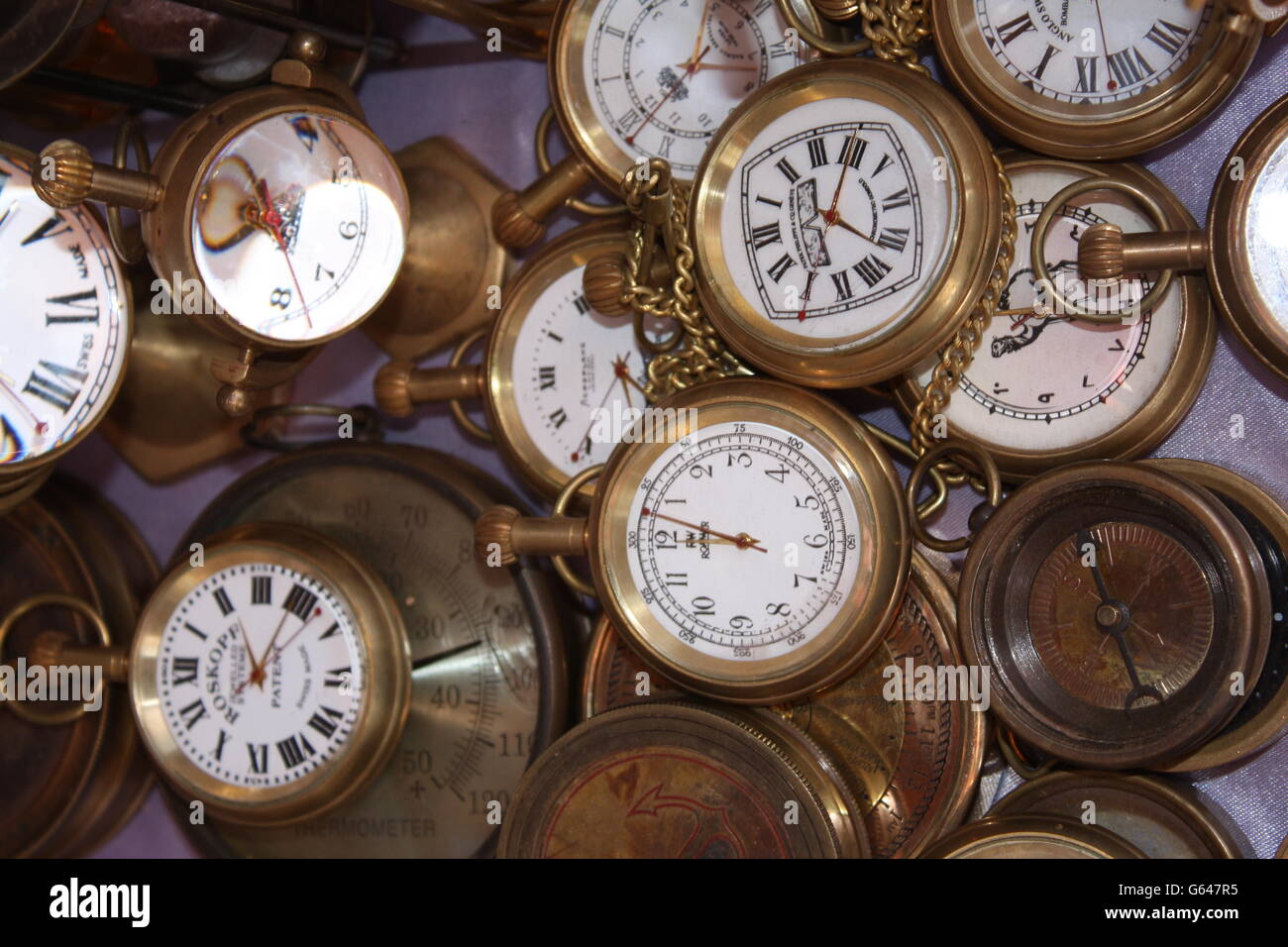 A background of antique watches Stock Photo - Alamy