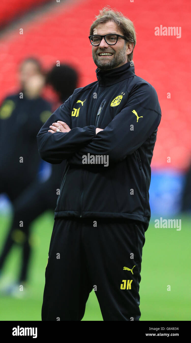 Borussia dortmunds manager jurgen klopp hi-res stock photography and ...