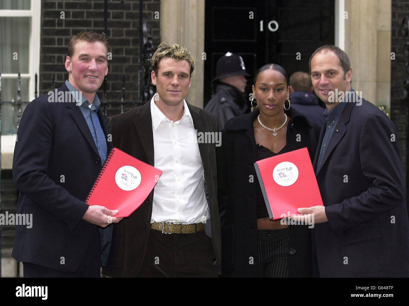 Olympic rowers steve redgrave left and james cracknell hi-res stock ...
