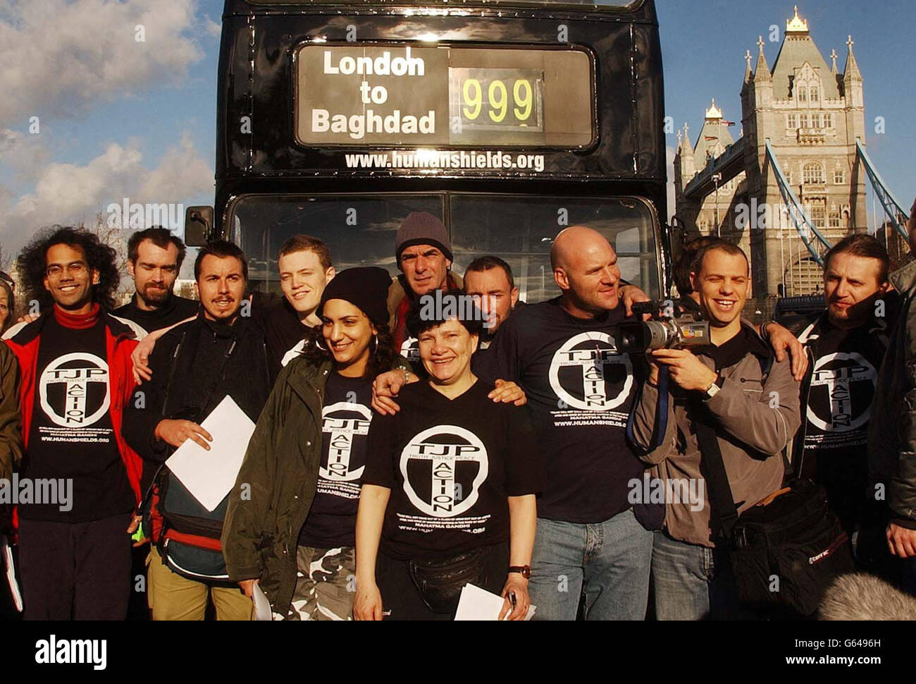 Human Shield Iraq bus protest Stock Photo - Alamy
