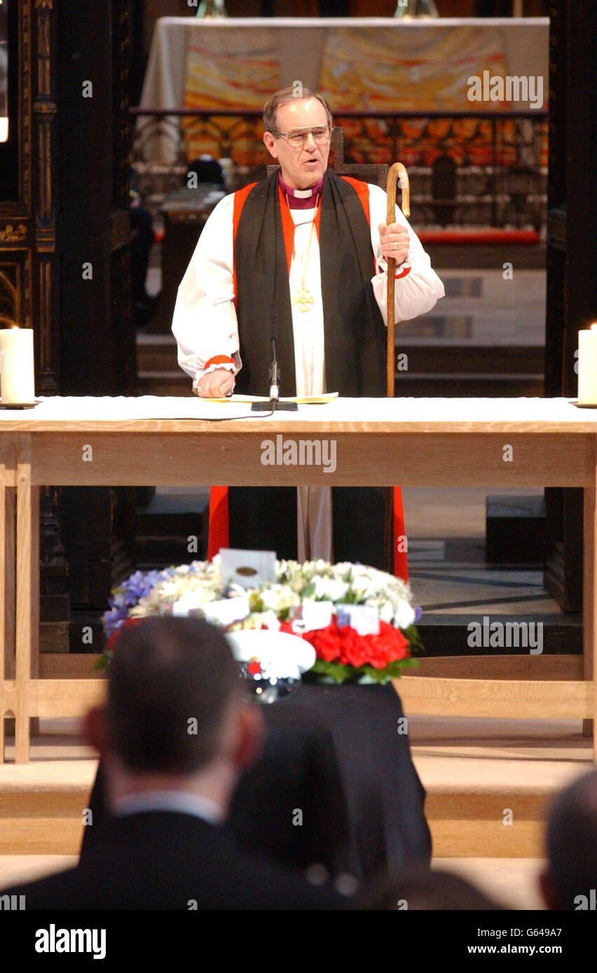 Where detective constable stephen oake hi-res stock photography and ...