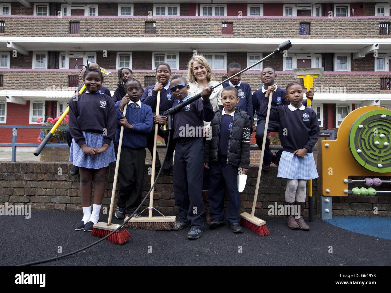 Clean up britain campaign hi-res stock photography and images - Alamy