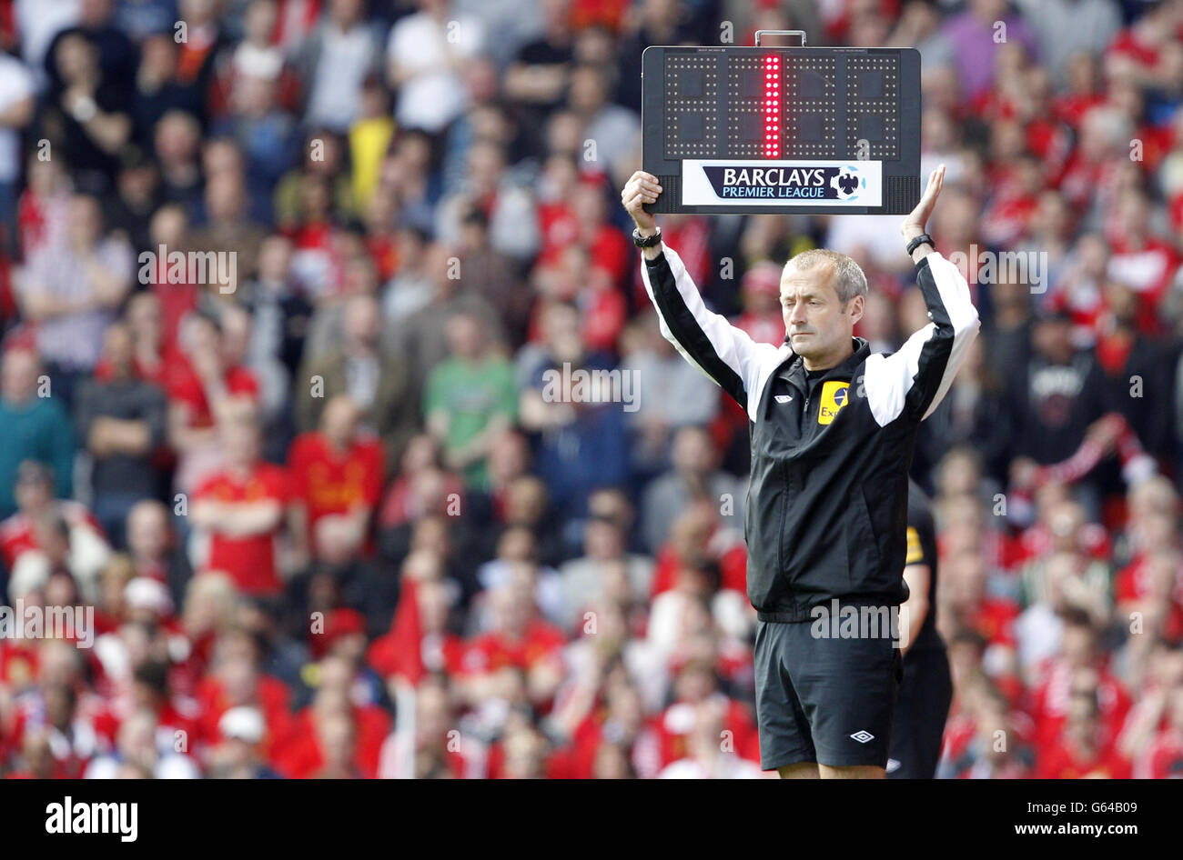 Fourth official holds up board hi-res stock photography and images - Alamy