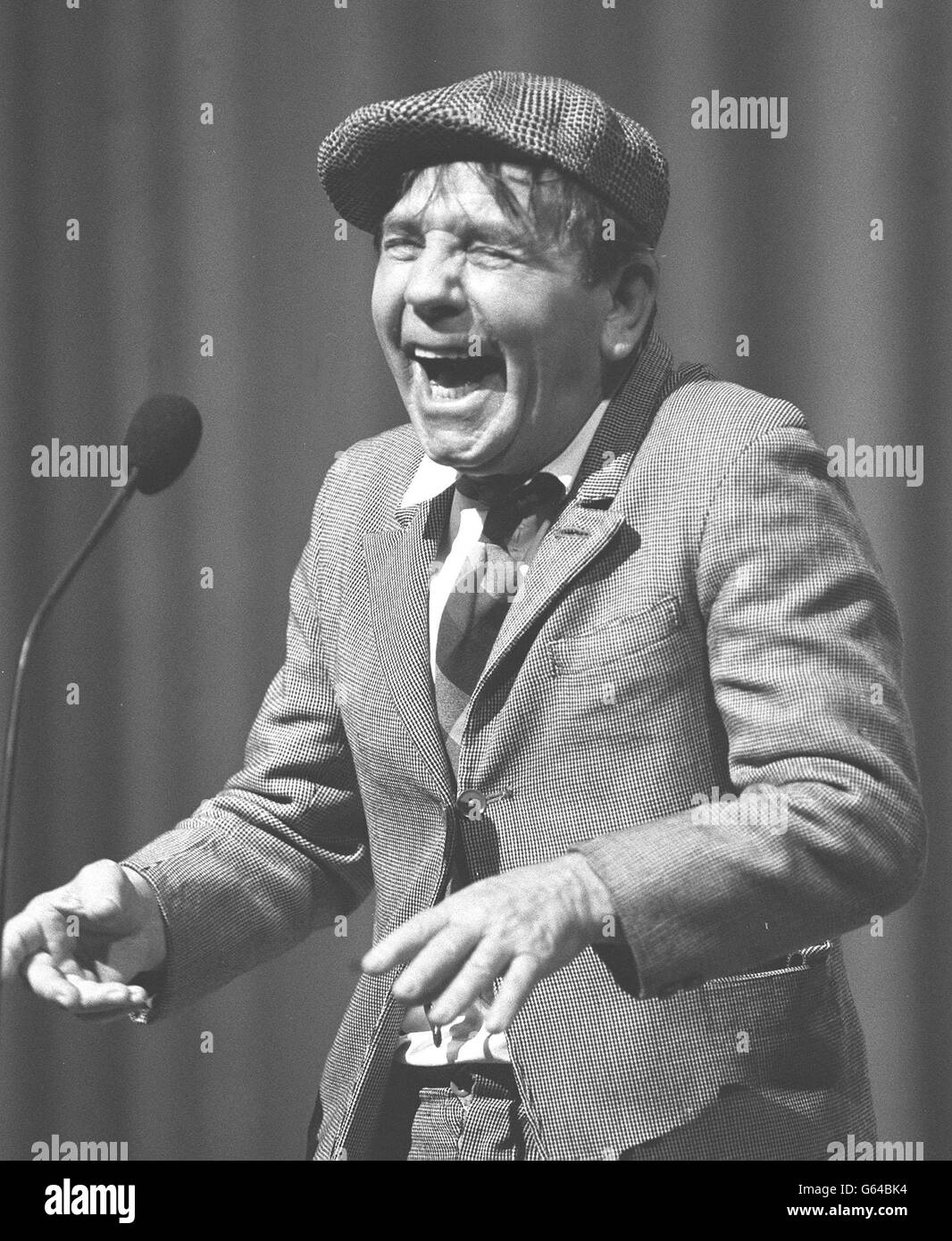 Norman wisdom hi-res stock photography and images - Alamy