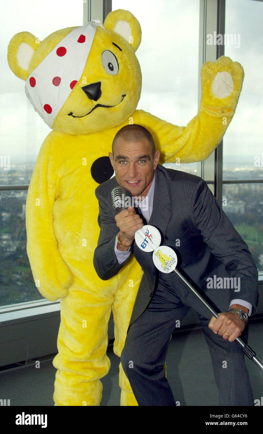 Vinnie jones children in need hi-res stock photography and images - Alamy