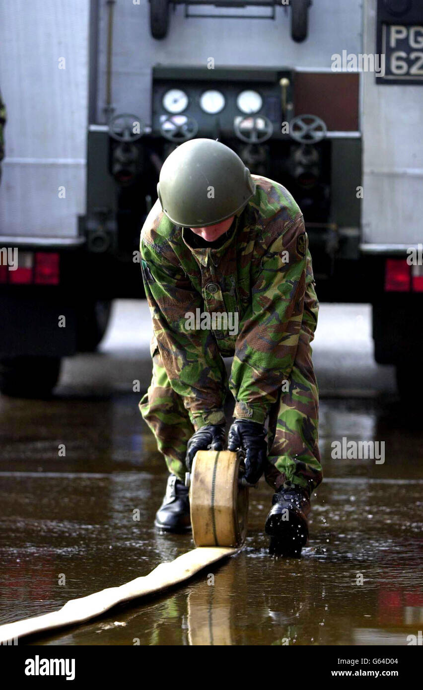Soldiers become Fire Service Stock Photo - Alamy