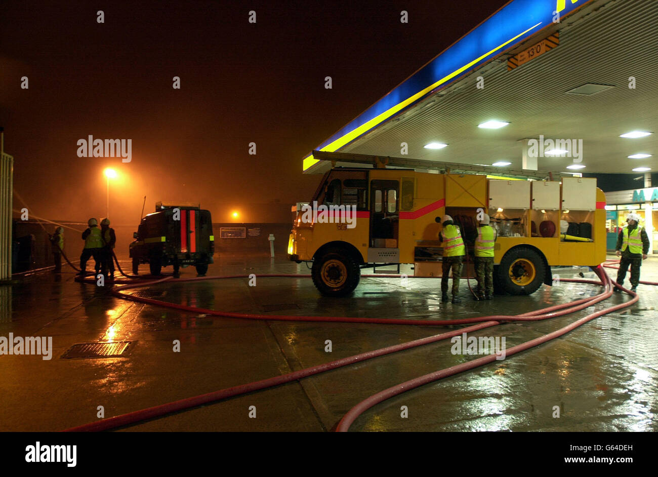 Fire brigade strike firefighters strike green goddess emergency ...