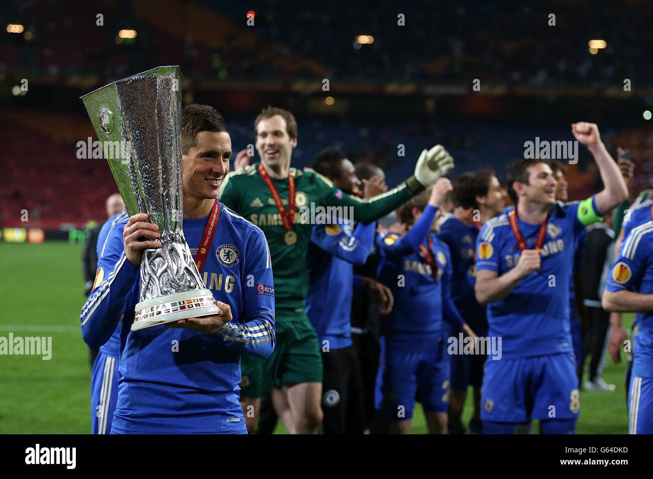 Chelsea's Fernando Torres with the UEFA Europa League trophy Stock ...
