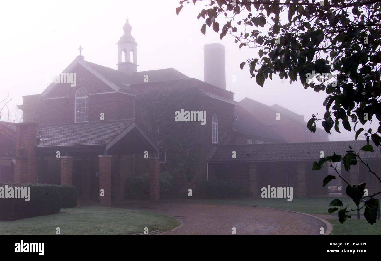 At cambridge crematorium hi-res stock photography and images - Alamy