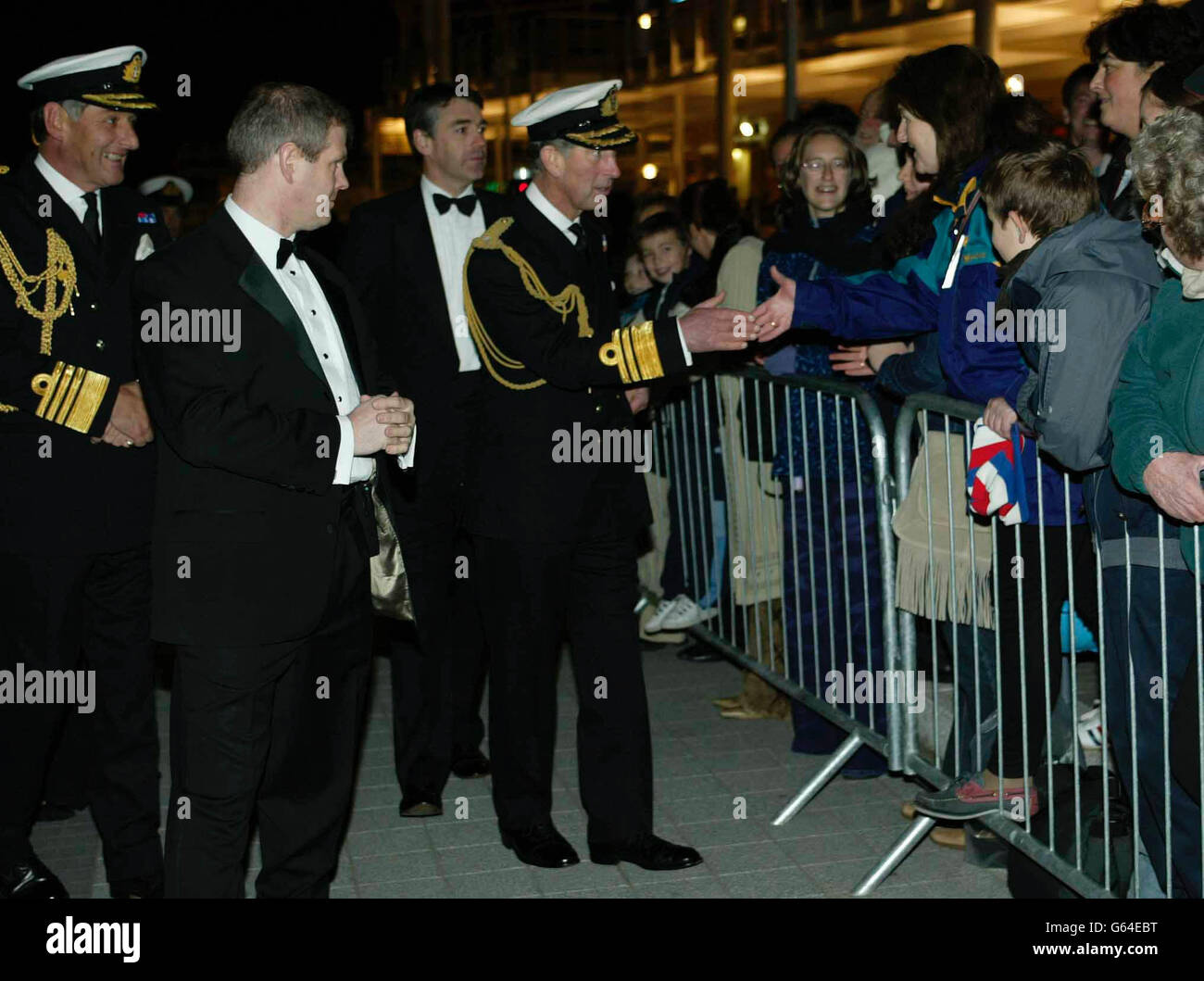 Royal mail uniform hi-res stock photography and images - Alamy