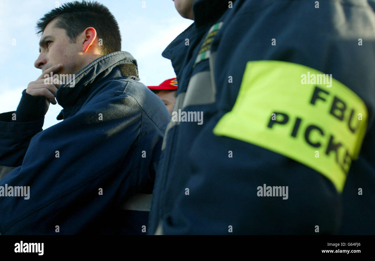 Firemen strike picket emergency service arm band hi-res stock ...