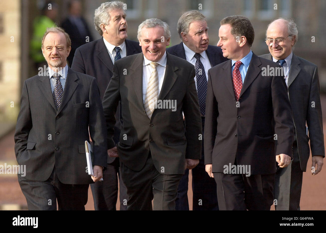 Politicians leave british irish council summit in new lanark hi-res ...