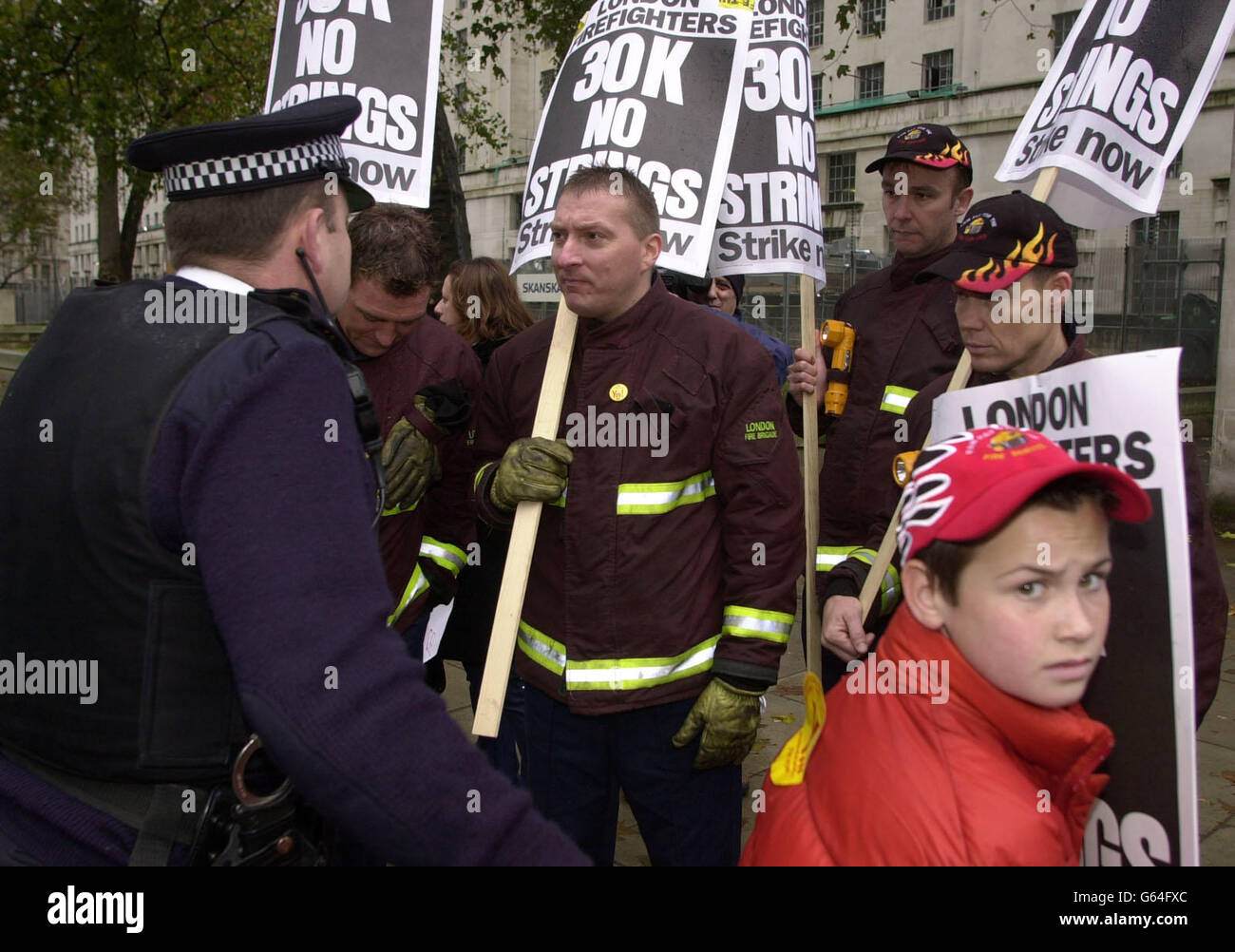 London fire brigade strike banner hi-res stock photography and images ...