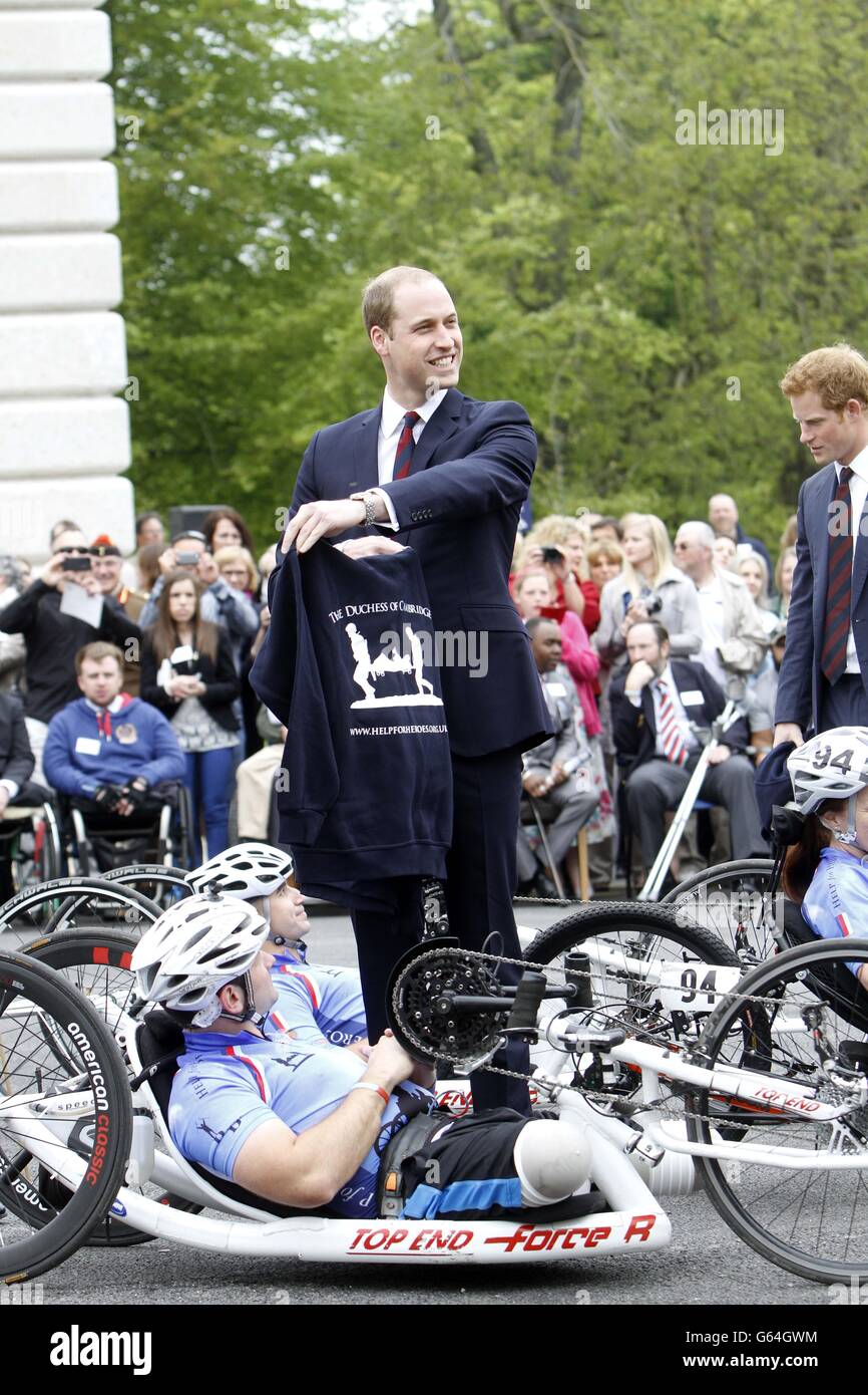 Officially opened help heroes recovery centre hi-res stock photography ...