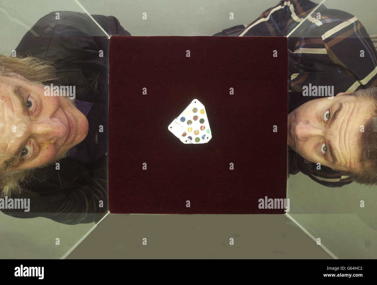 Damien hirst spot painting hi-res stock photography and images - Alamy