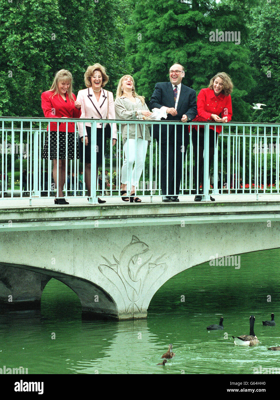 Sarah 23 in st james park london hi-res stock photography and images ...