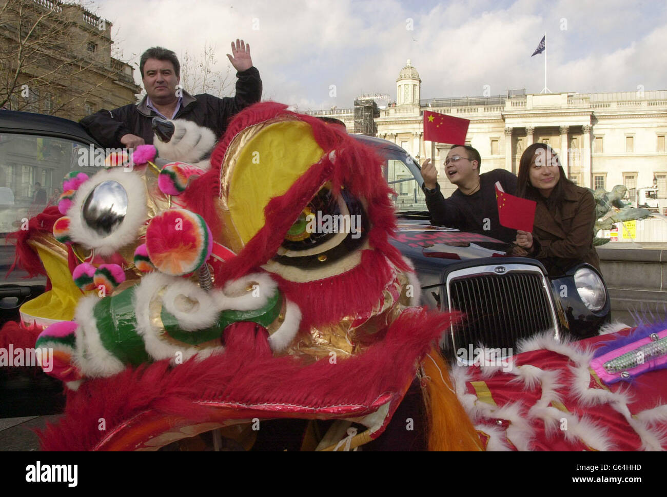 Wang Yuanchun (right) and Liang Yuchun (centre), both from Beijing in ...