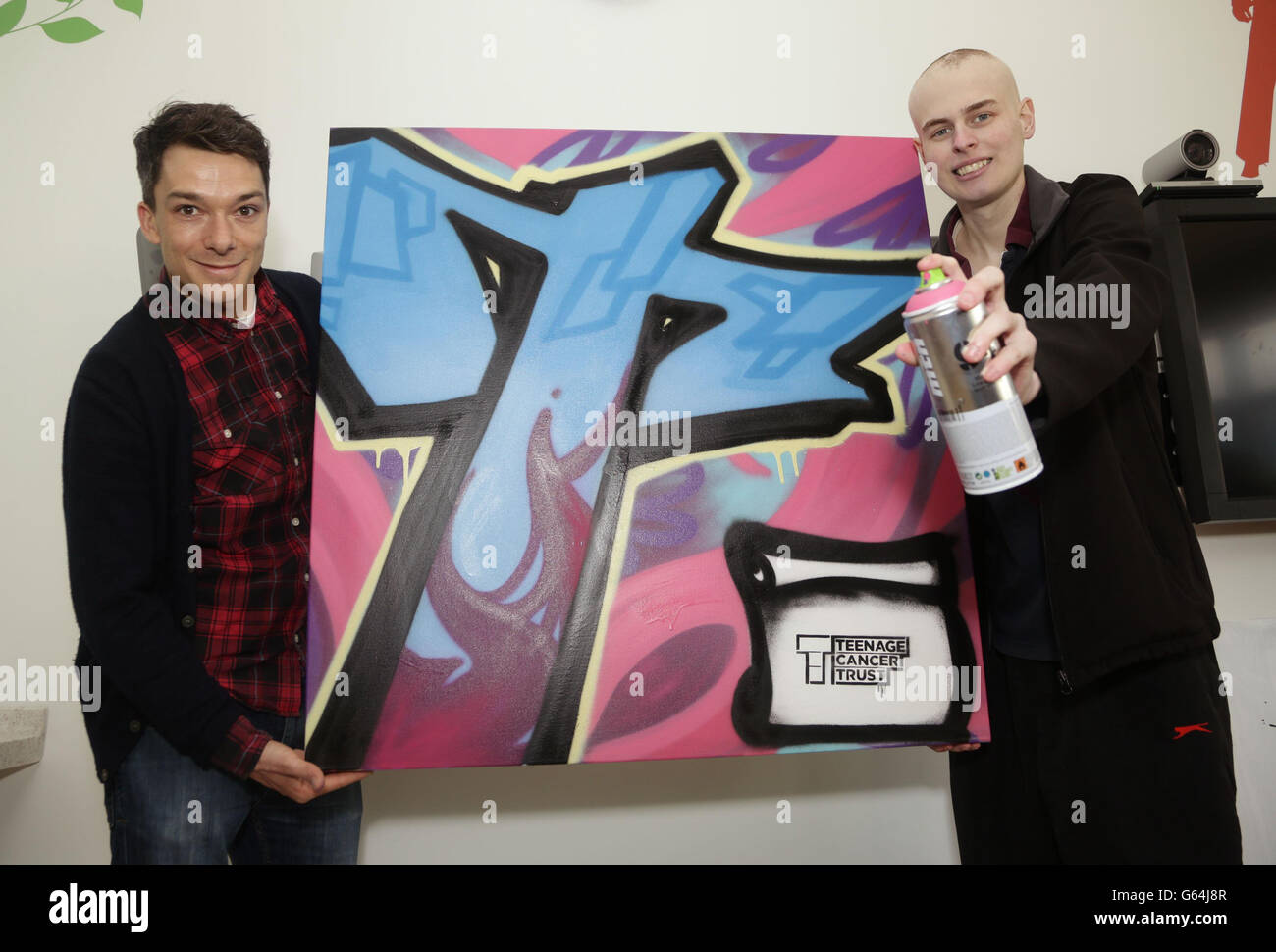 Graffiti artist ben mckay left with patient alex gaunt hi-res stock ...