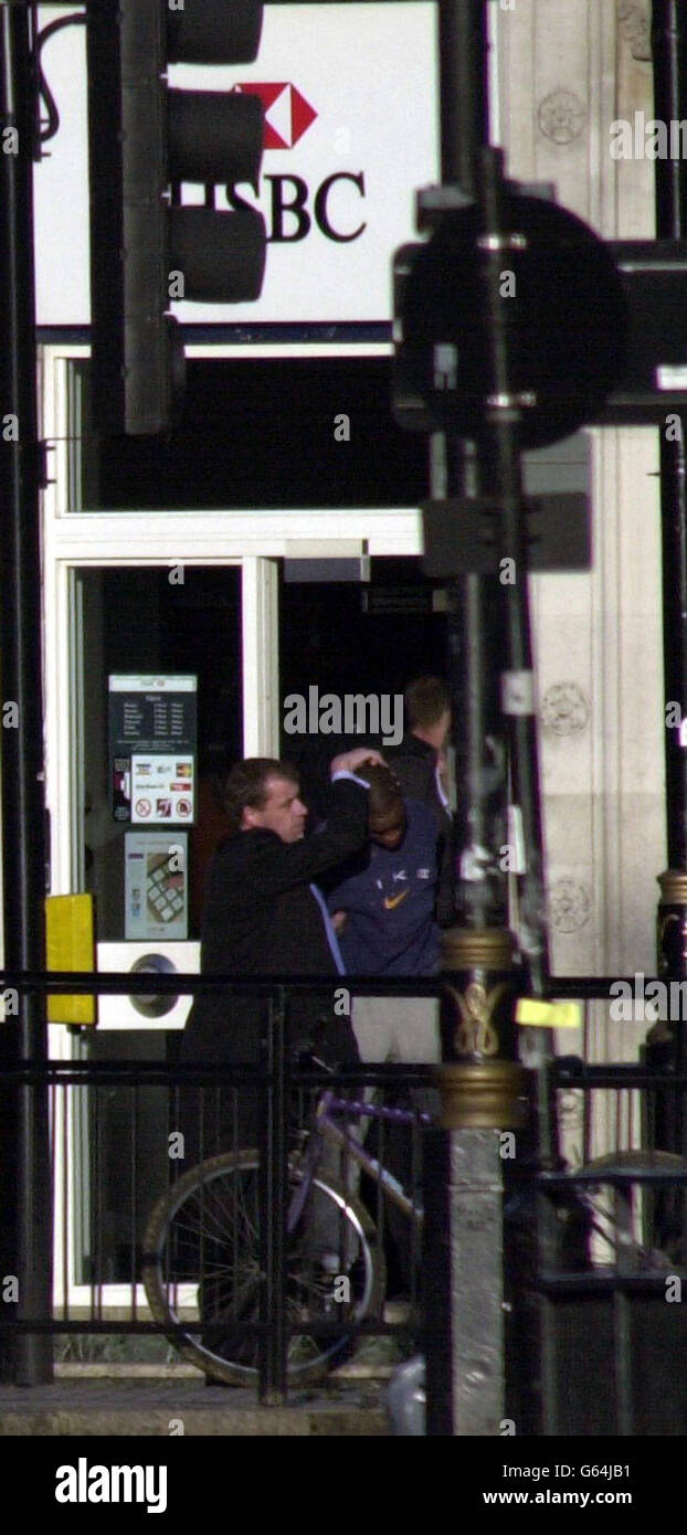 Hsbc bank hostage scene hi-res stock photography and images - Alamy