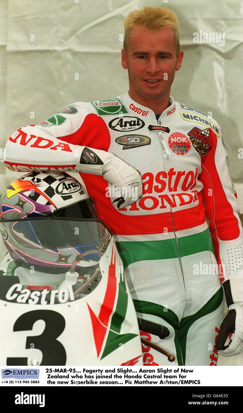 MOTOR RACING - Superbikes - Aaron Slight and Carl Fogarty at Honds ...