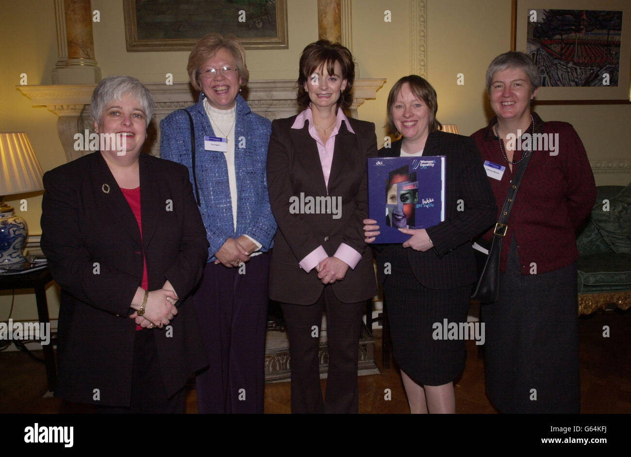 Cherie Blair (centre) and Minister for Women Barbara Roche (left) meet ...