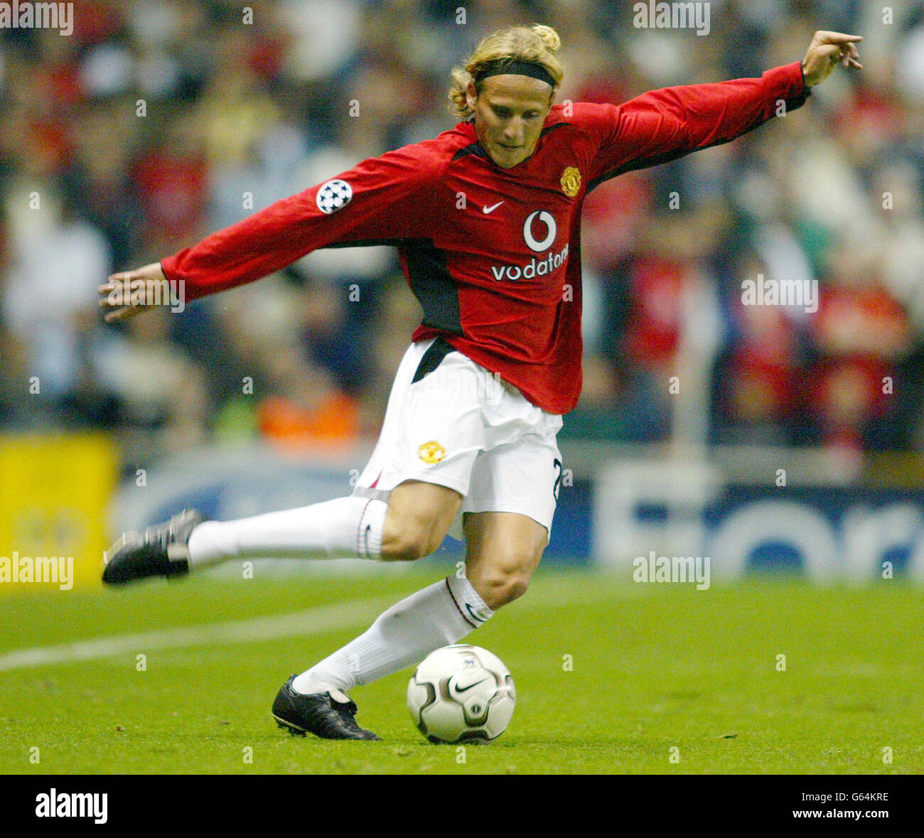 Manchester United striker Diego Forlan Stock Photo - Alamy