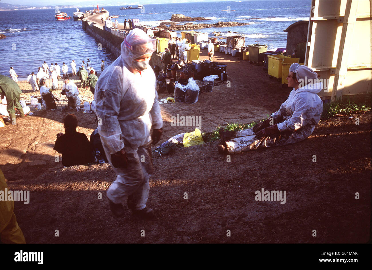 Prestige oil disaster hi-res stock photography and images - Alamy