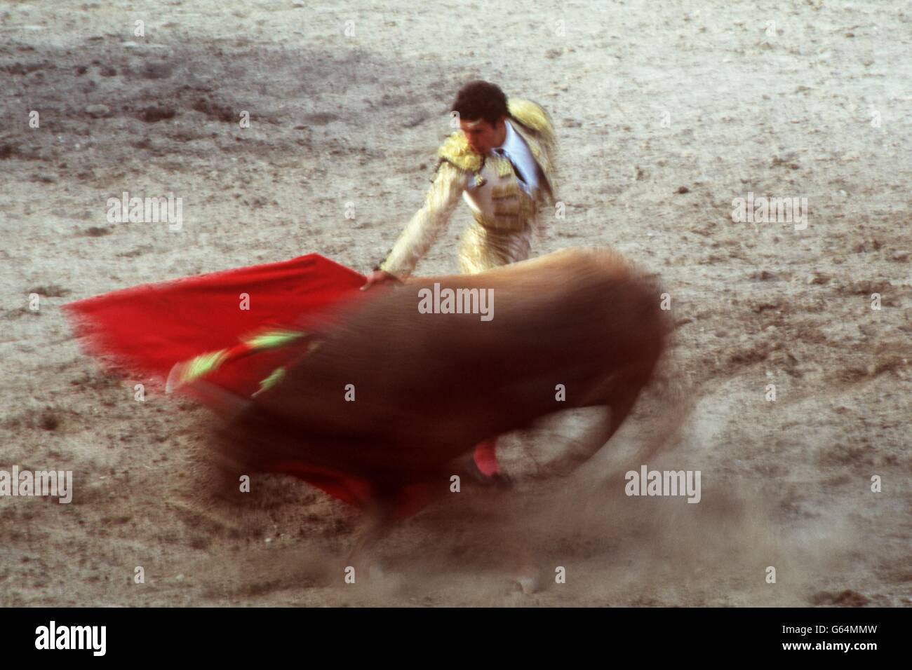 Matador fights bull hi-res stock photography and images - Alamy