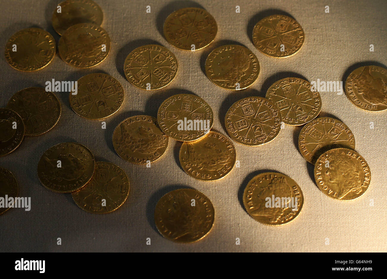 17th century gold coin hi-res stock photography and images - Alamy