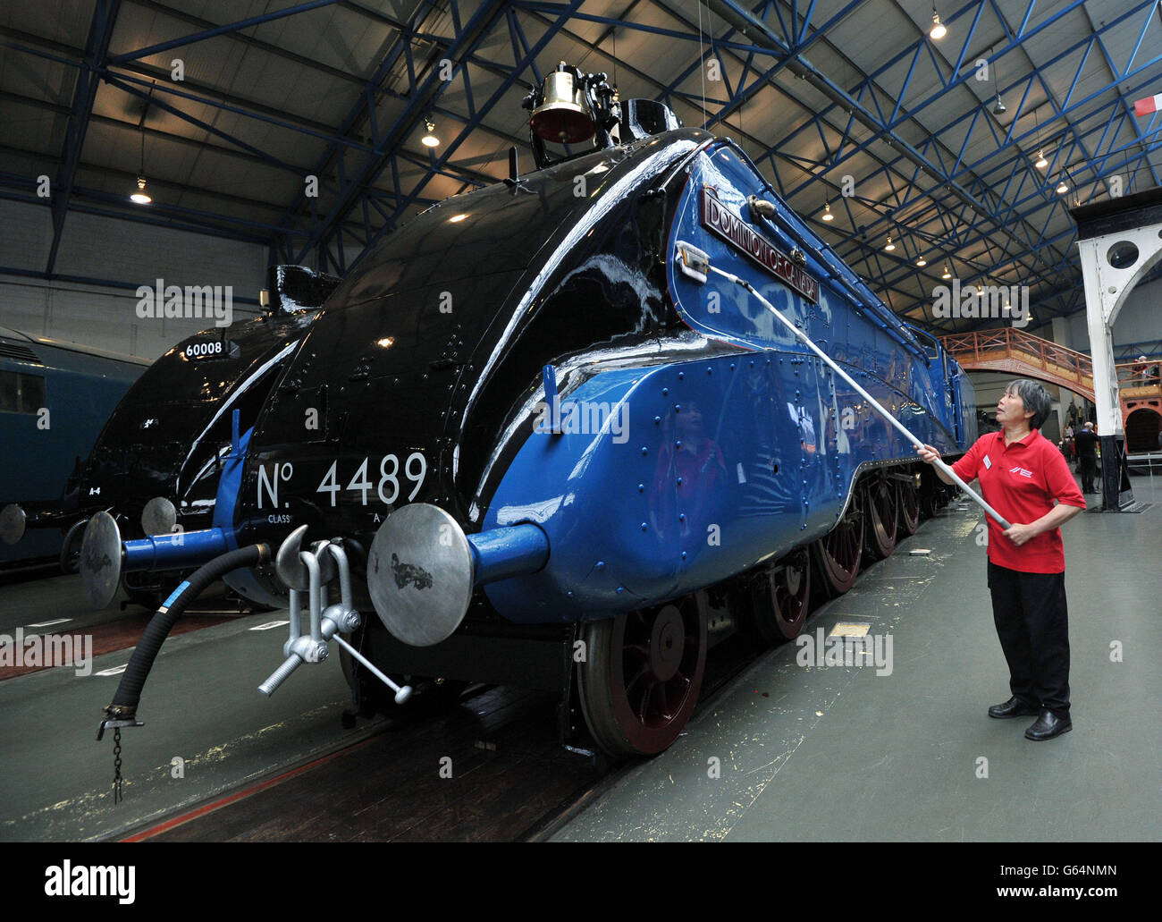 Celebrating 75 years mallard broke world steam speed record hi-res ...