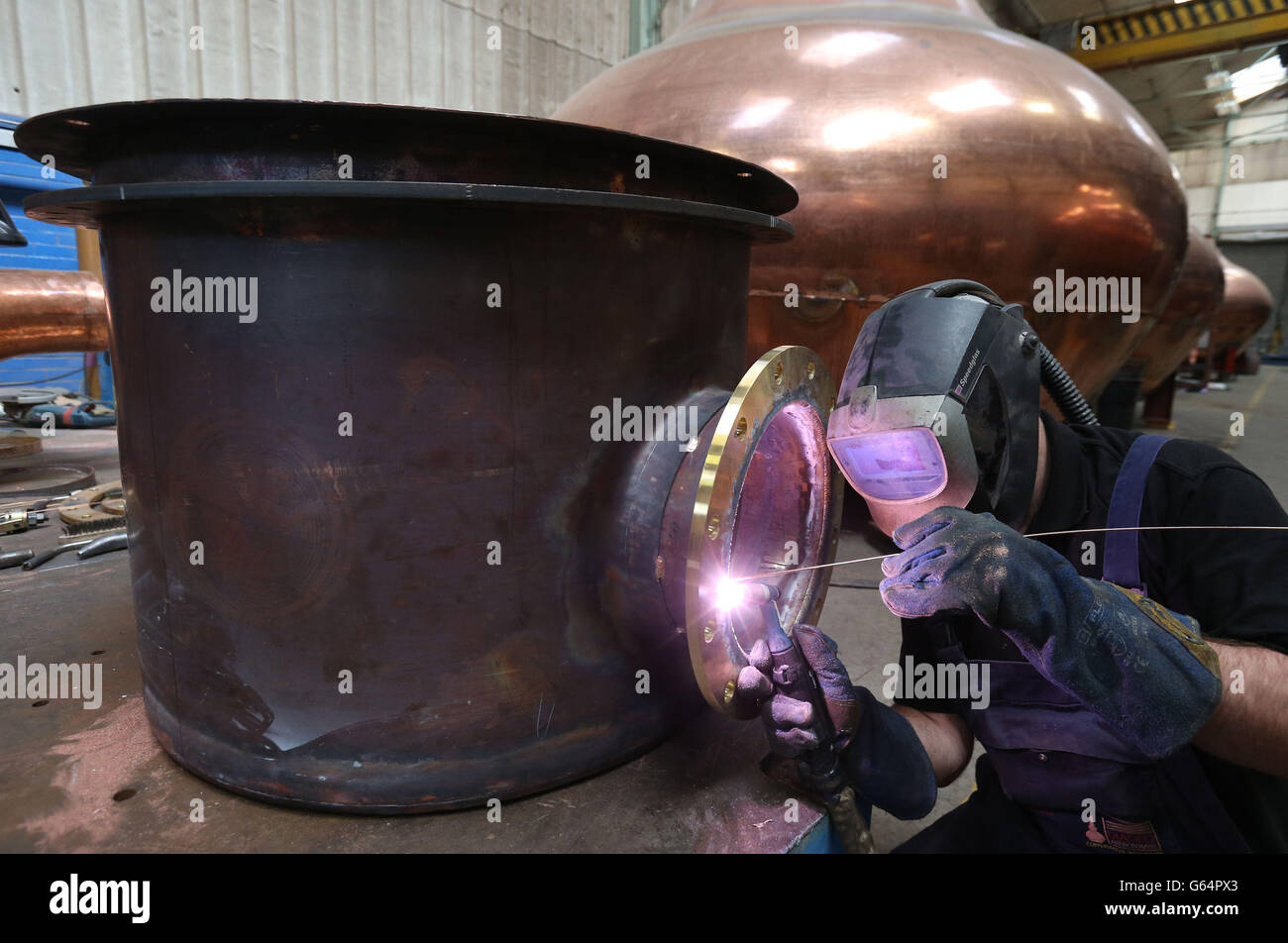 Coppersmith Richard Lovell from Diageo owned Abercrombie Coppersmiths ...