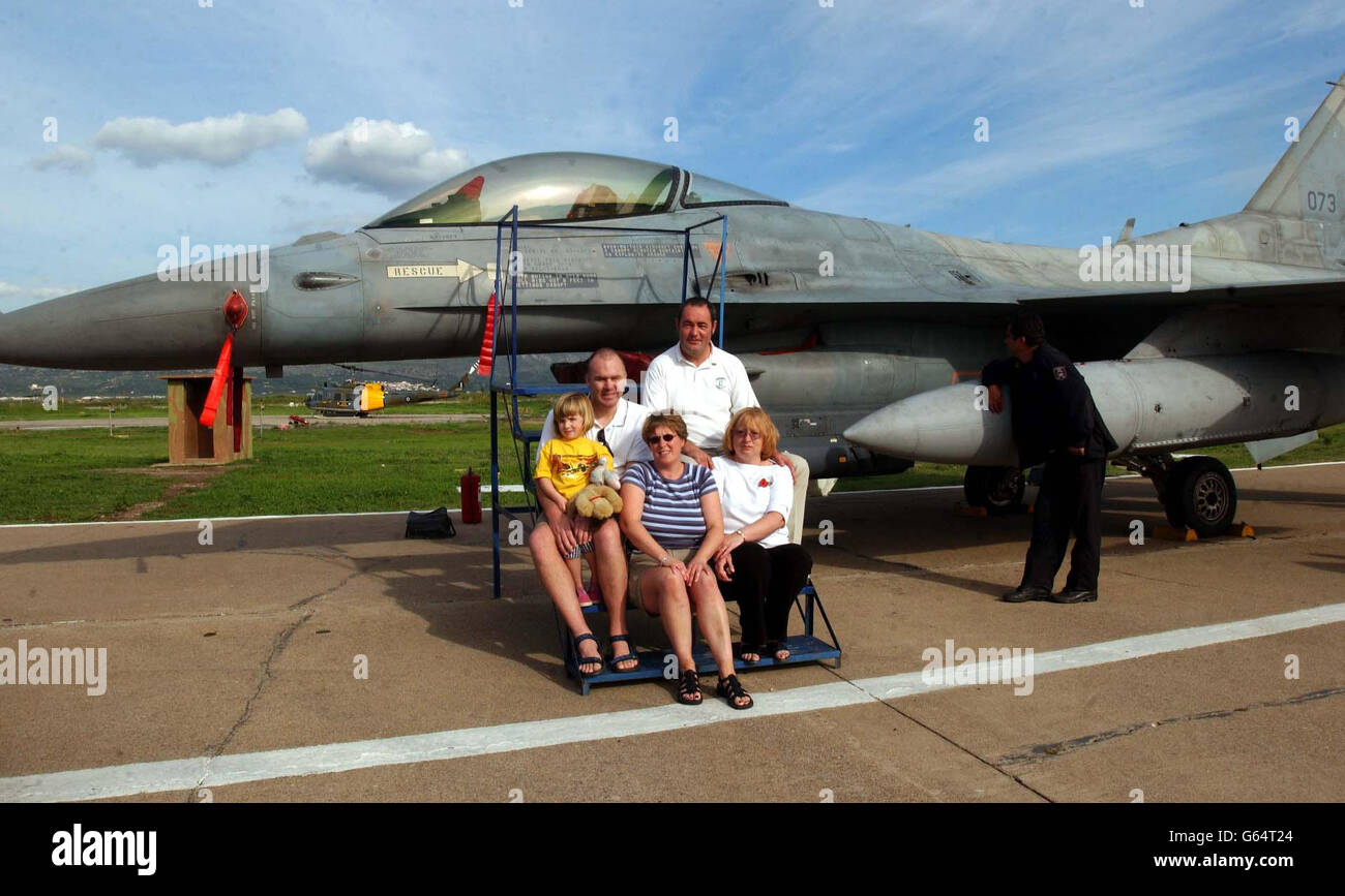 Two seated plane hi-res stock photography and images - Alamy