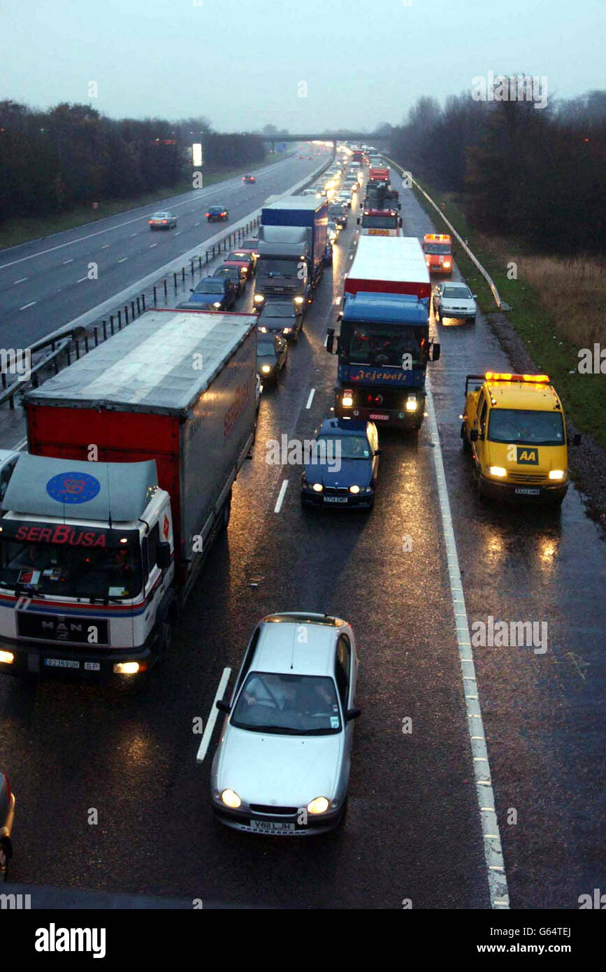 M4 traffic jam hi-res stock photography and images - Alamy