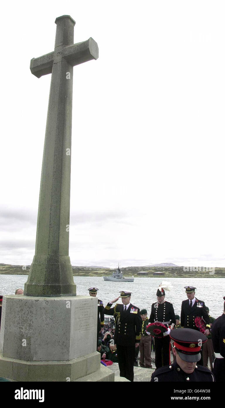 The Duke of York with HMS Leeds Castle in the background salutes after ...