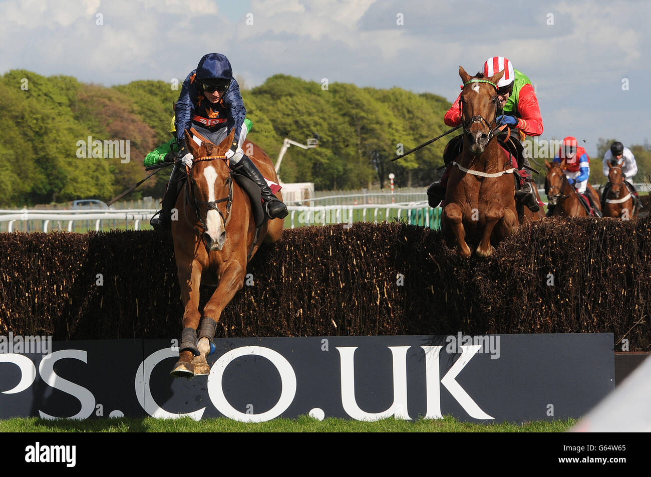 Horse Racing - Pertemps Swinton Hurdle Day - Haydock Park Stock Photo ...