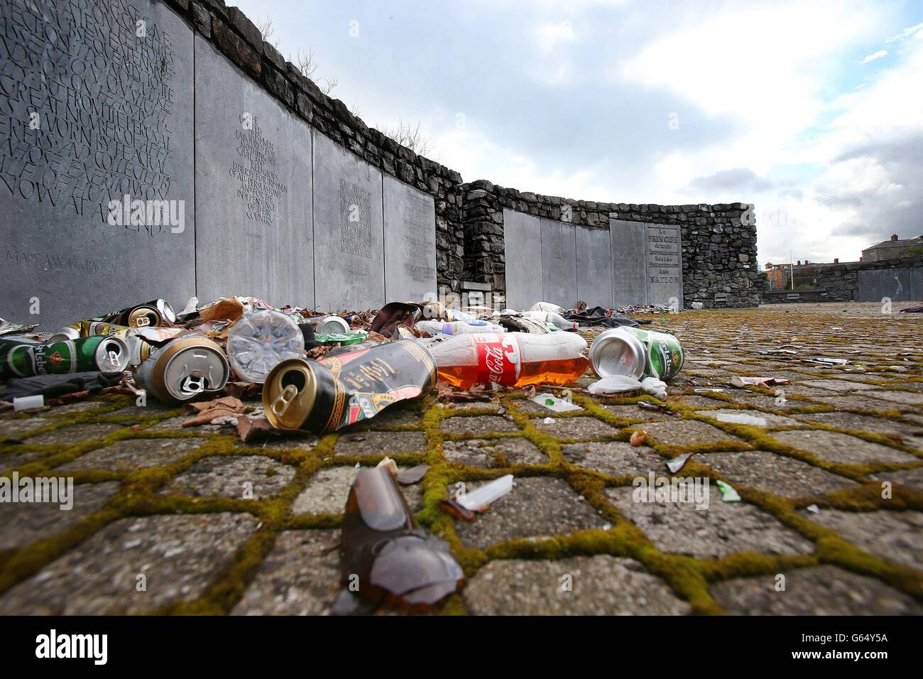 Environment croppies hi-res stock photography and images - Alamy