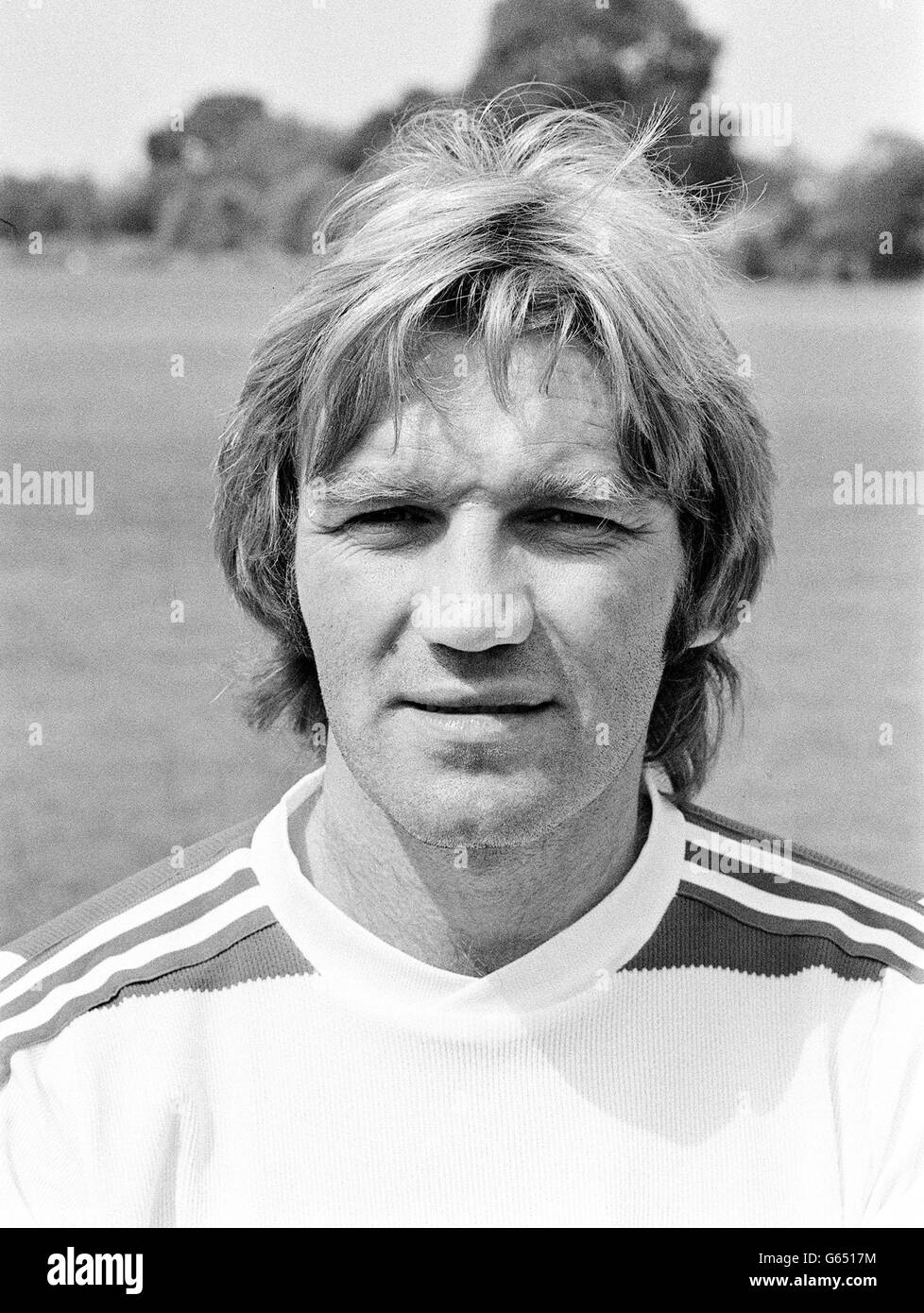 Queen park rangers Black and White Stock Photos & Images - Alamy